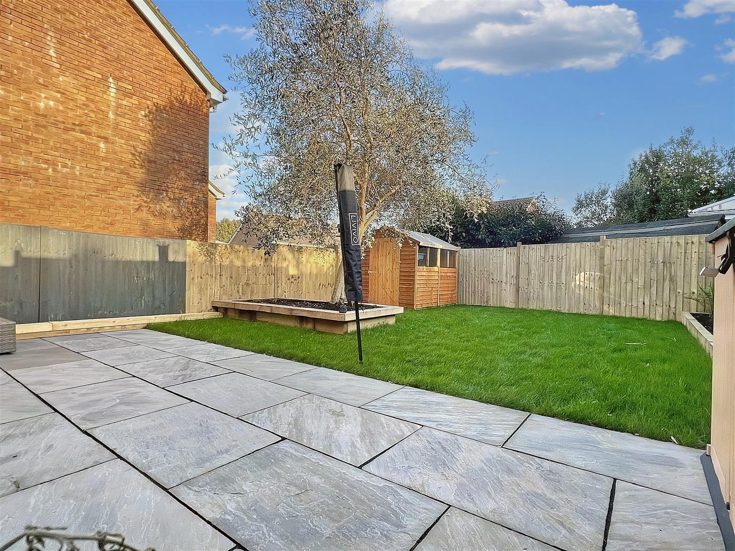 Property Details for Dutchells Way, Eastbourne - Town Property Estate ...